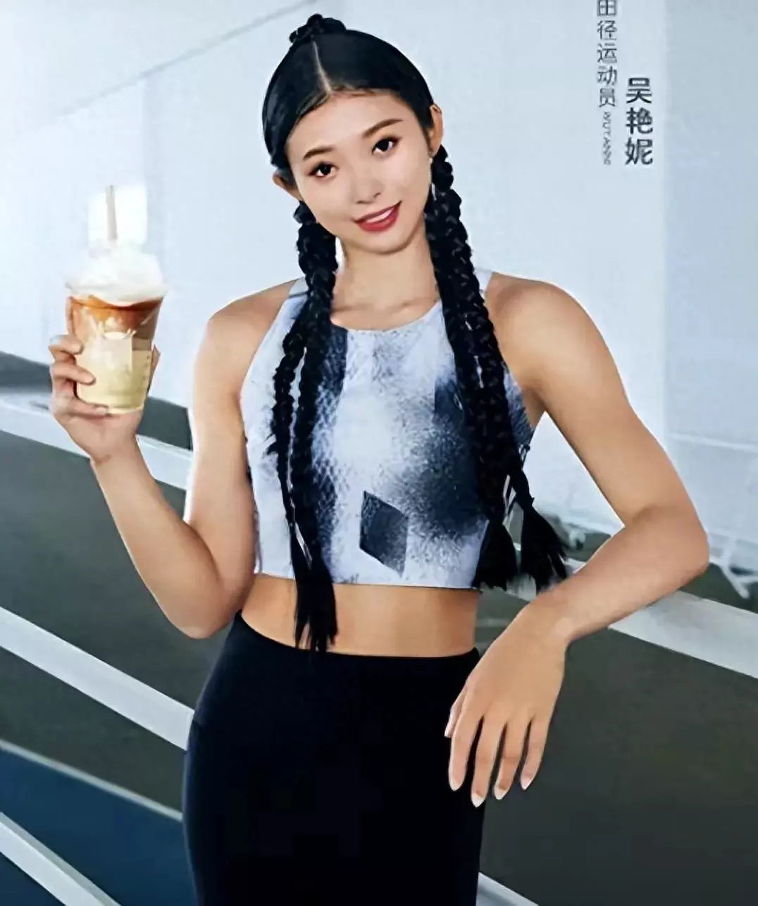 林雨薇拍时尚大片！又美又飒，气质不输吴艳妮，五官精致身材有料 - 360娱乐，你开心就好